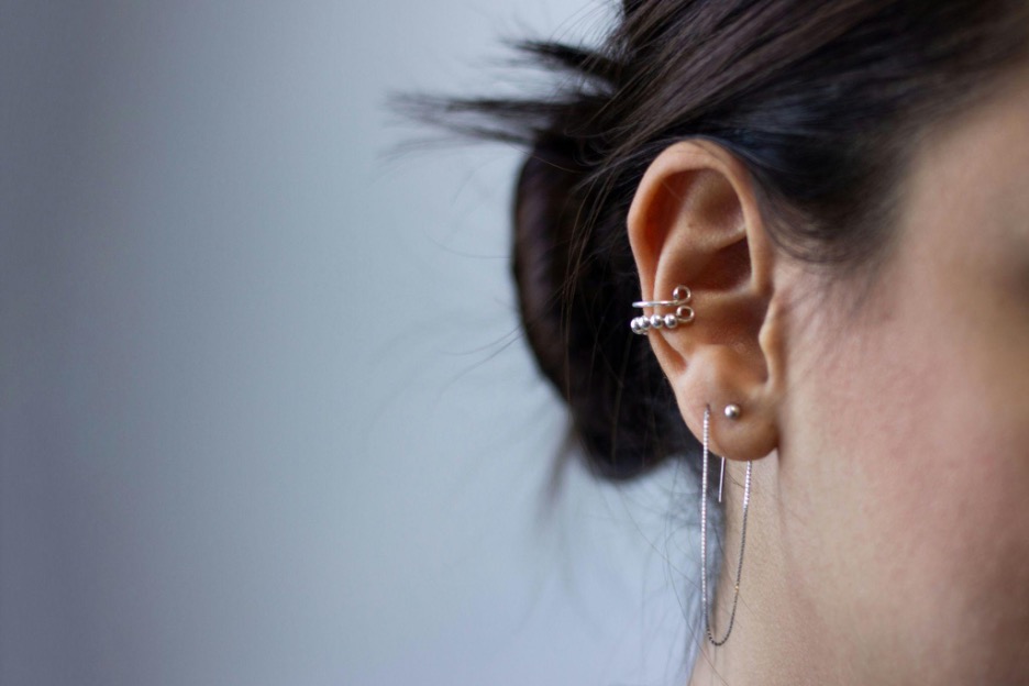 Ear Lobe Piercing Needle Size Guide: Gauges and Types